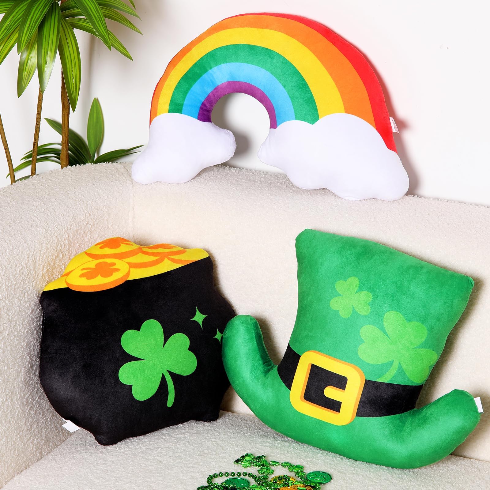 Amazon.com: Percozzi St. Patrick's Day Throw Pillows Shamrock Shaped ...