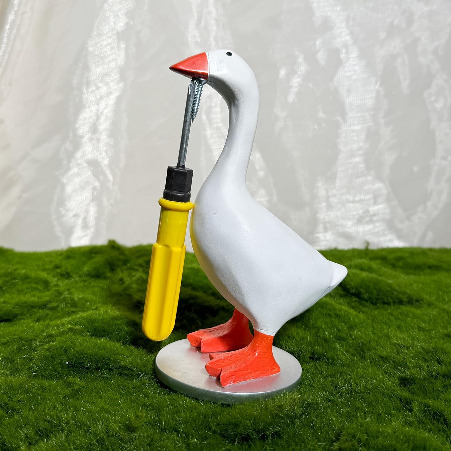 Amazon.com: Hinittey Magnetic Goose Key Holder,Adorable Key Magnet ...