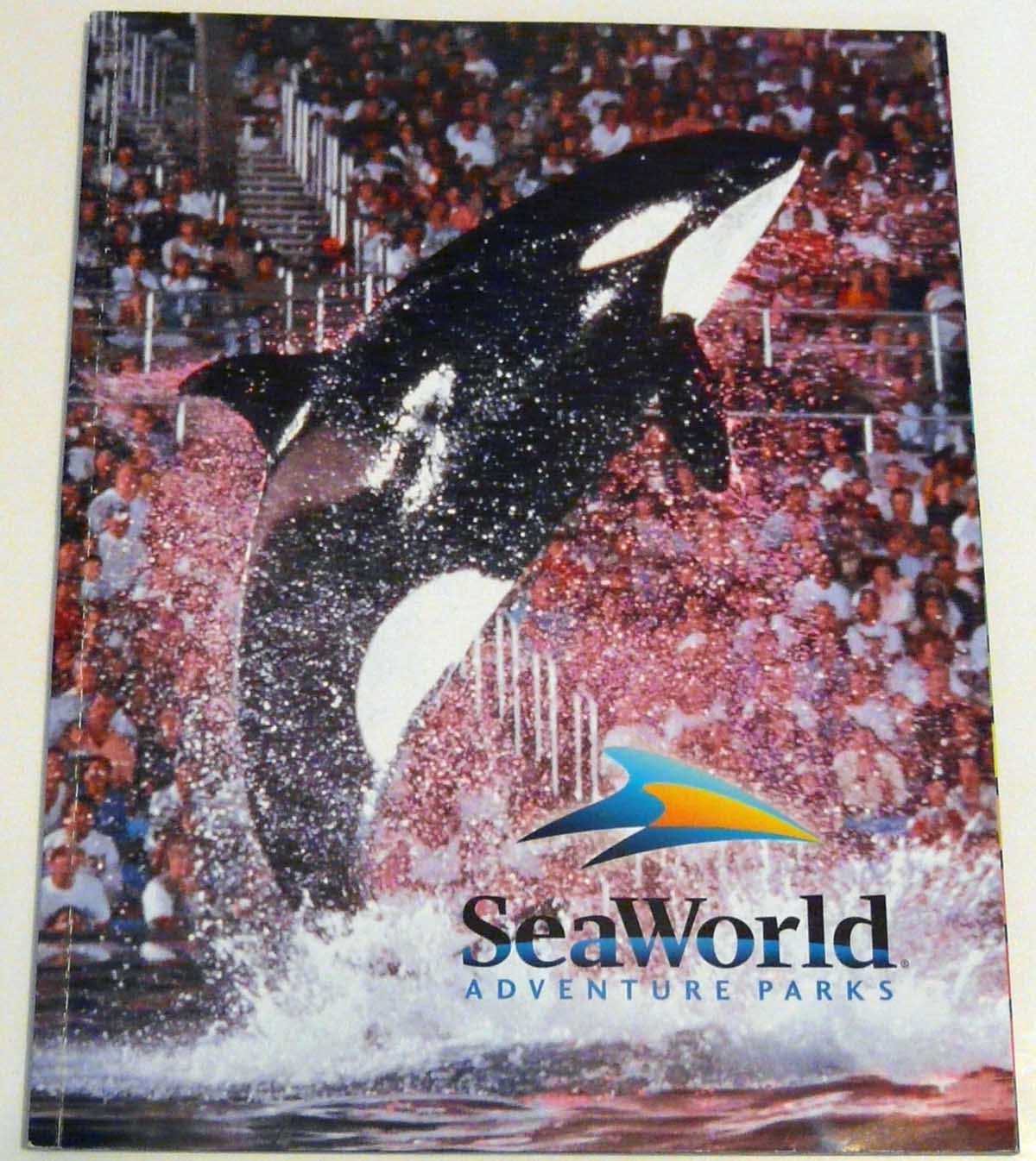 Sea World Adventure Parks Souvenir Book: Anheuser-Busch Adventure Parks ...