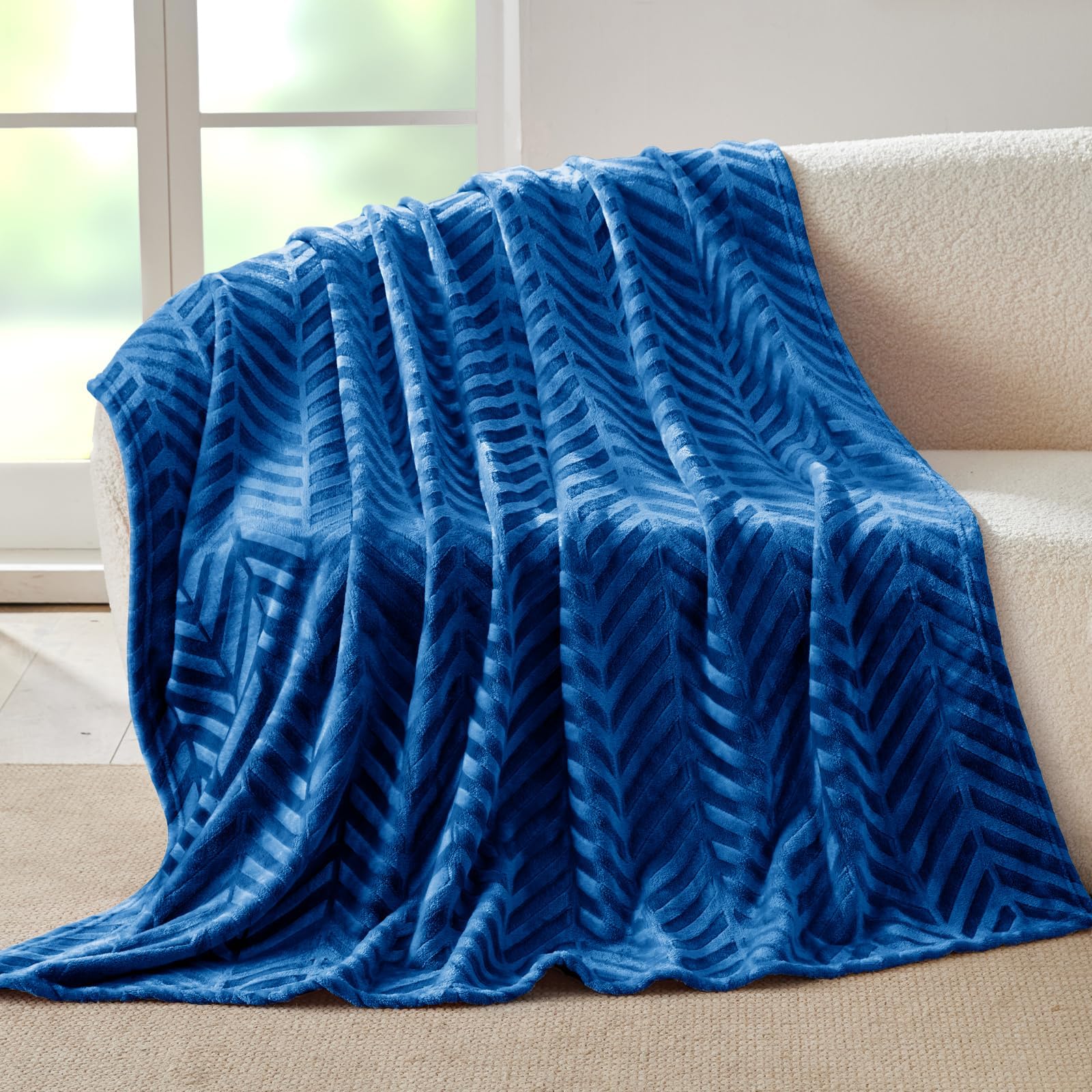 Amazon.com: Kenneth Cole Throw Blanket Plush Fleece, Cozy Home Decor ...