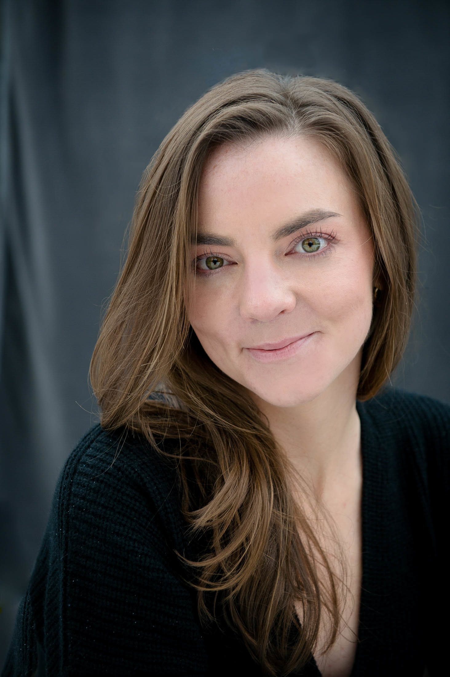 Amazon.co.jp: Emily Layden: 本、バイオグラフィー、最新アップデート