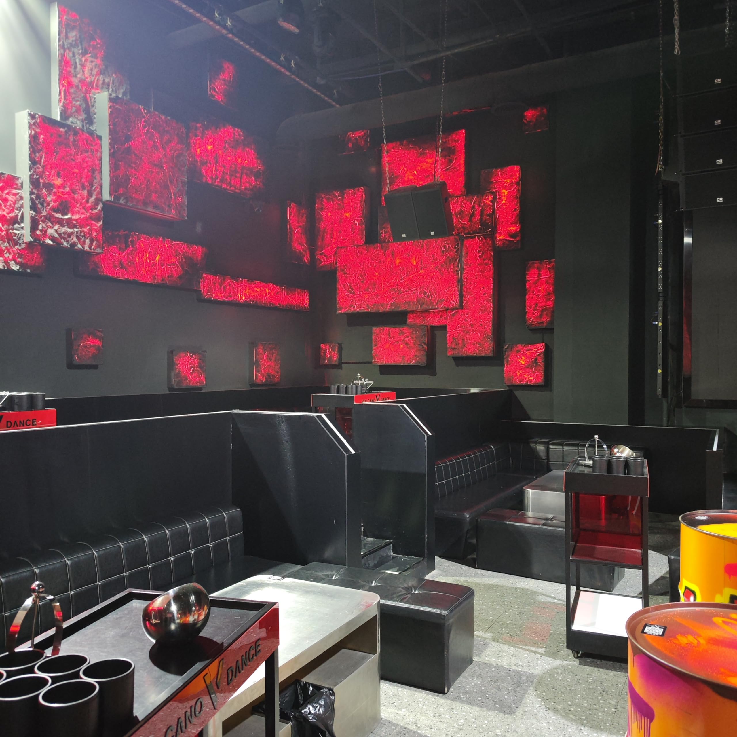 Volcanic Rock Veneer Interior Wall Norstone: UK Stone Cladding Experts