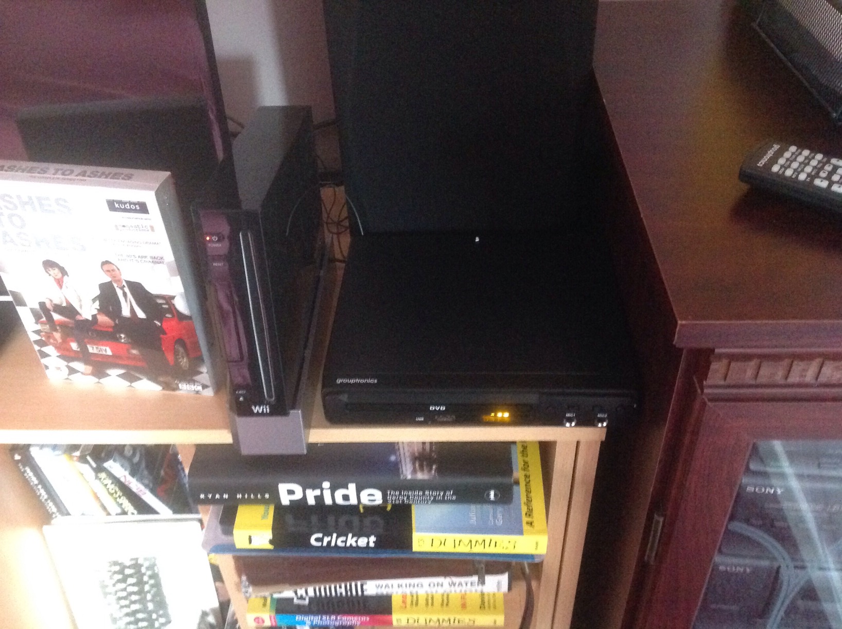 Grouptronics GTDVD-1000 Compact Multi-Region HDMI DVD Player, 1080 ...