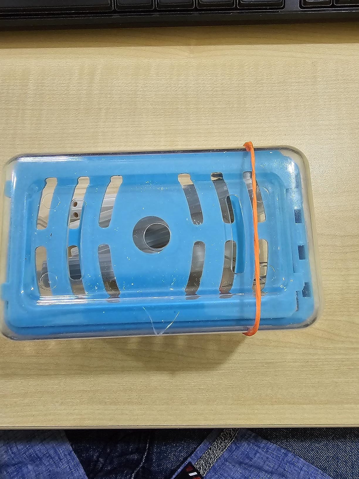 MEGHARSH 2-in-1 Portable Portable Laundry Rolling Soap Box Easy Cloth ...