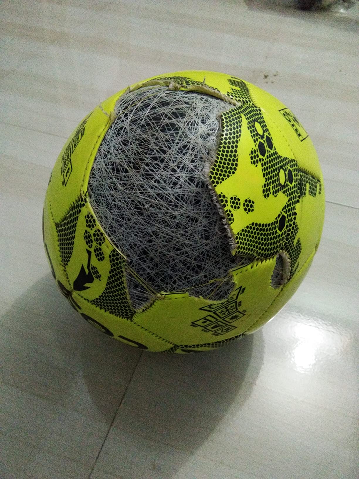 Cosco Rio PVC Football, Size 3, Red, (Multicolor) : Amazon.in: Sports ...