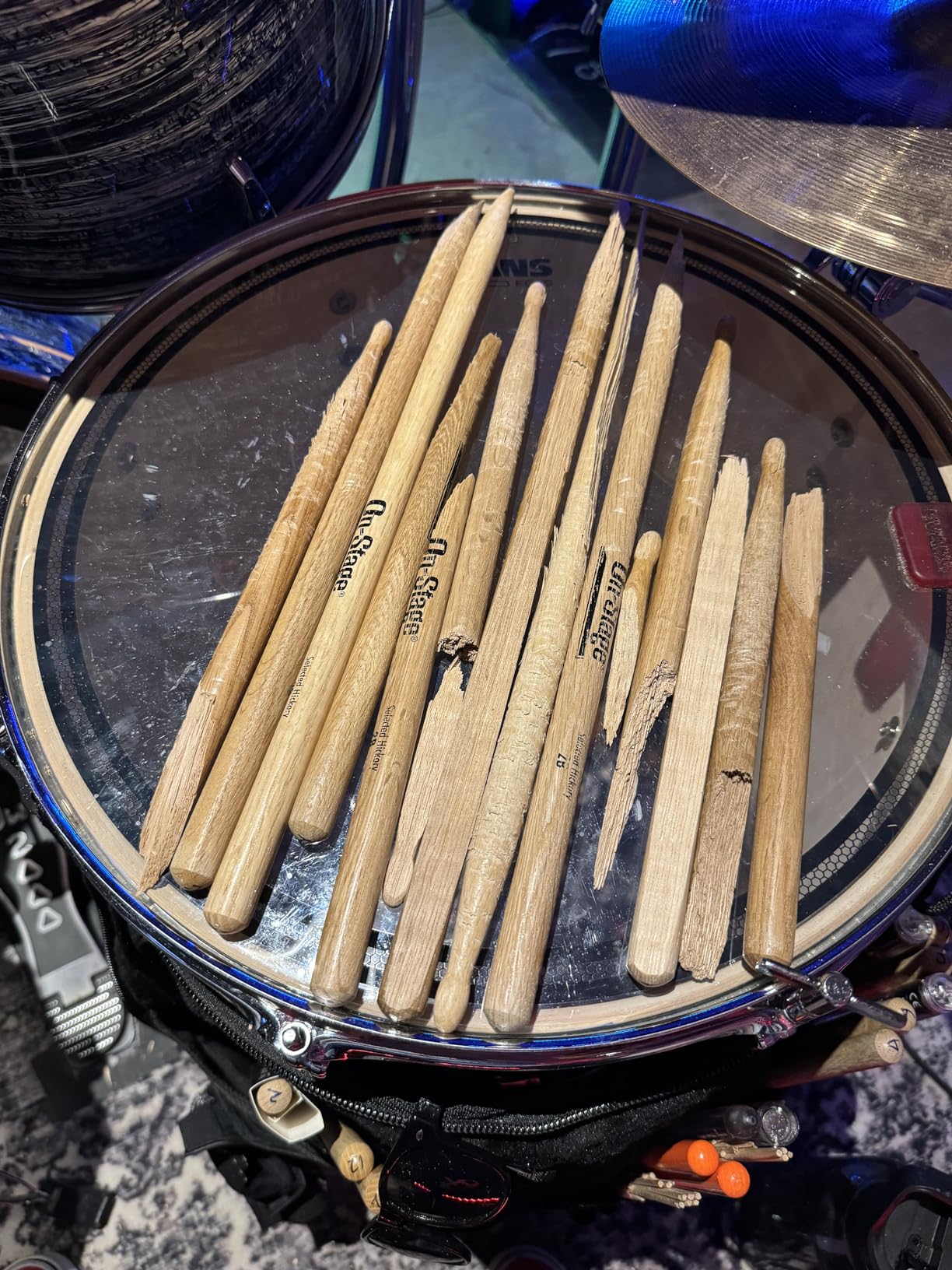Amazon.com: On Stage 5A Hickory Drum Sticks - (12 Pack) (Wood Tip, 12 ...