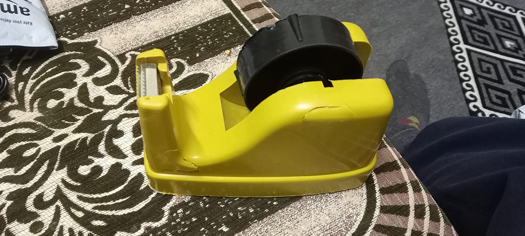 YBN Anti-Skid 0.5 Inch Cello Tape Dispenser with Free Cello Tape for ...