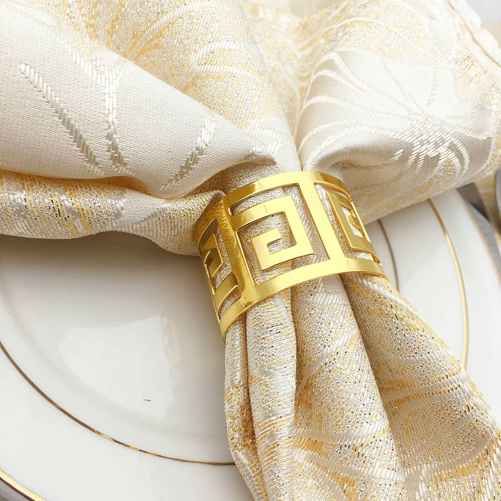 Amazon.com: scosao Gold Napkin Rings Set of 6 Hollow Cut Metal Napkin ...