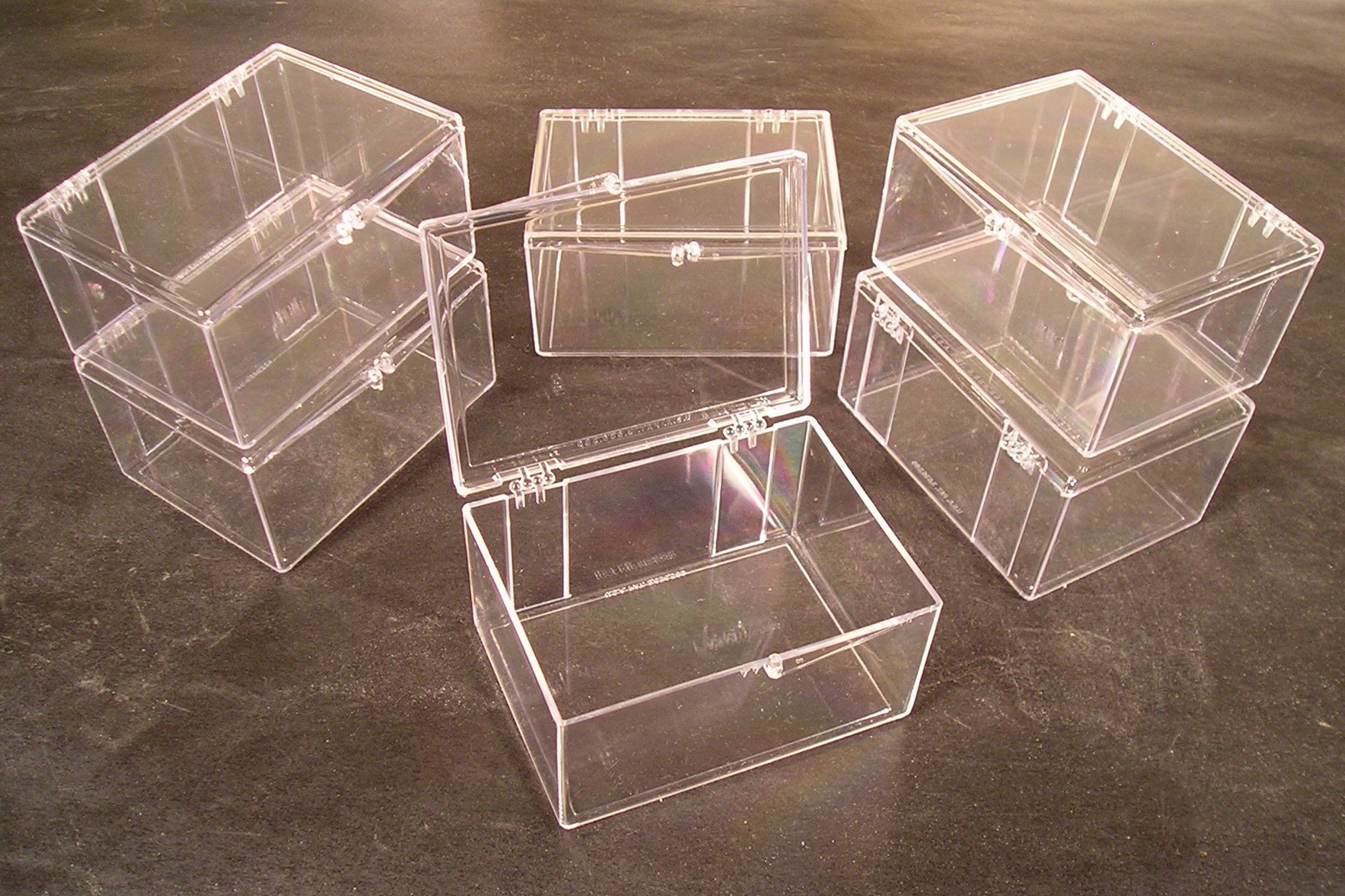 Amazon.com: Lot of 6 Crystal Clear Hinged Plastic Trading Card Storage ...