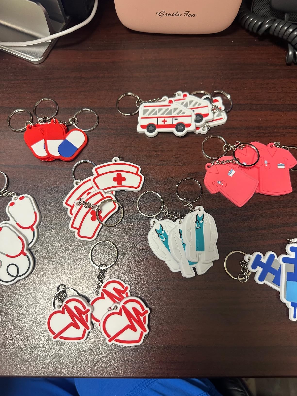 Amazon.com: Fancy Land Nurse Keychain Nurse Week Gift Party Favors ...