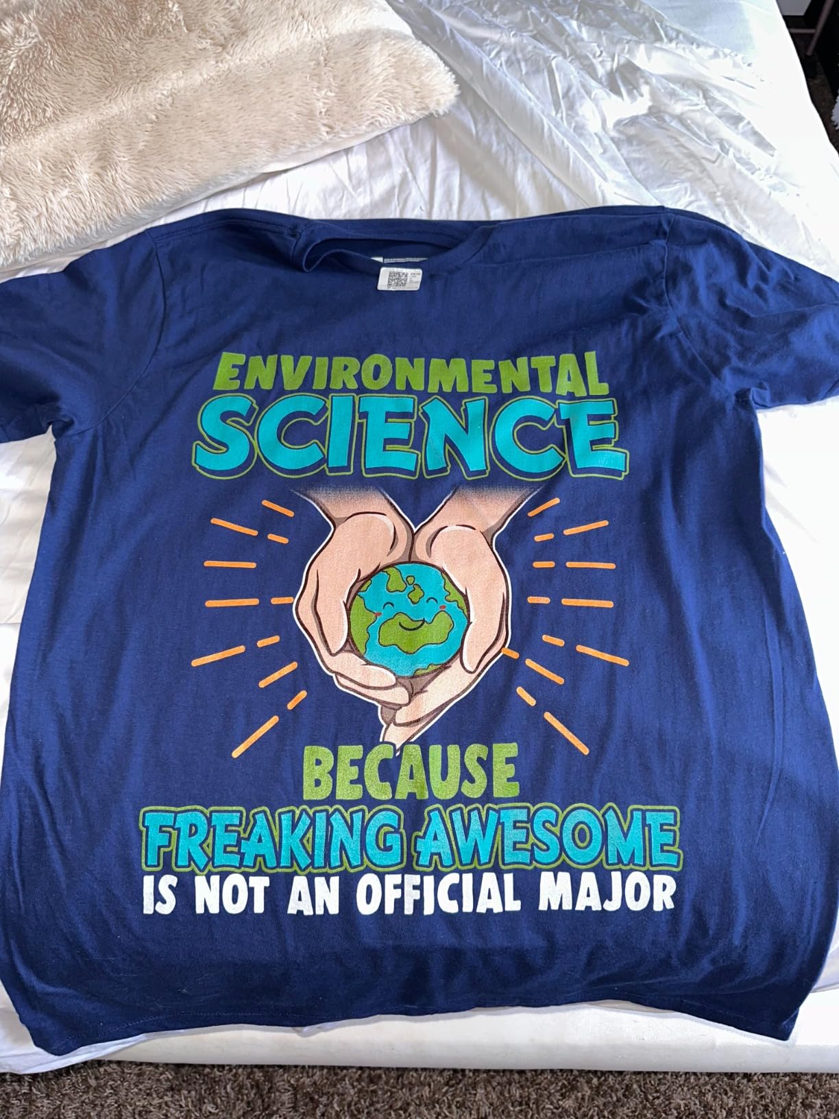 Amazon.com: Funny Nerd Gift - Environmental Science Because T-Shirt ...
