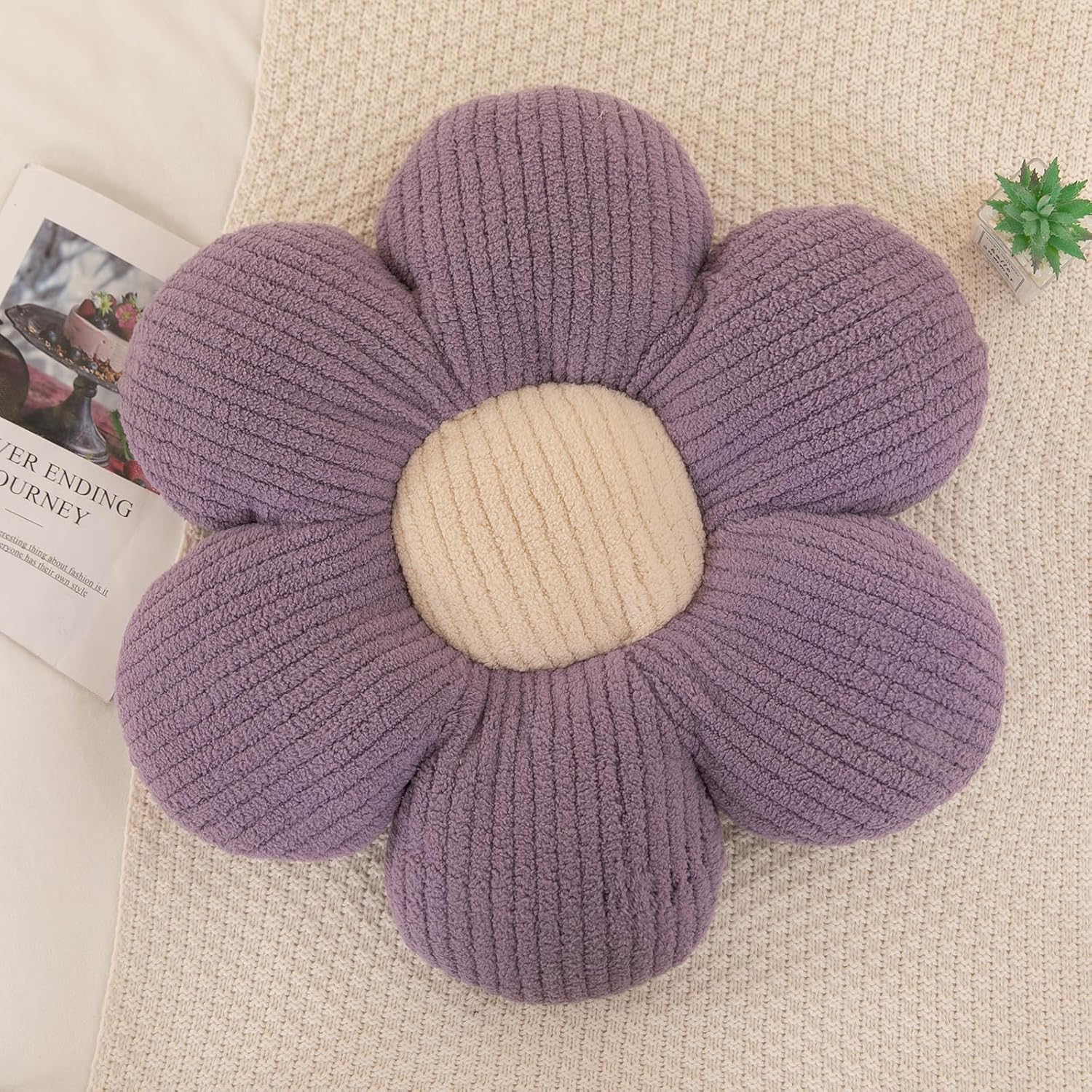 Amazon.com: Menoeceus Flower Pillow,Flower Shaped Throw Pillow,Cute ...