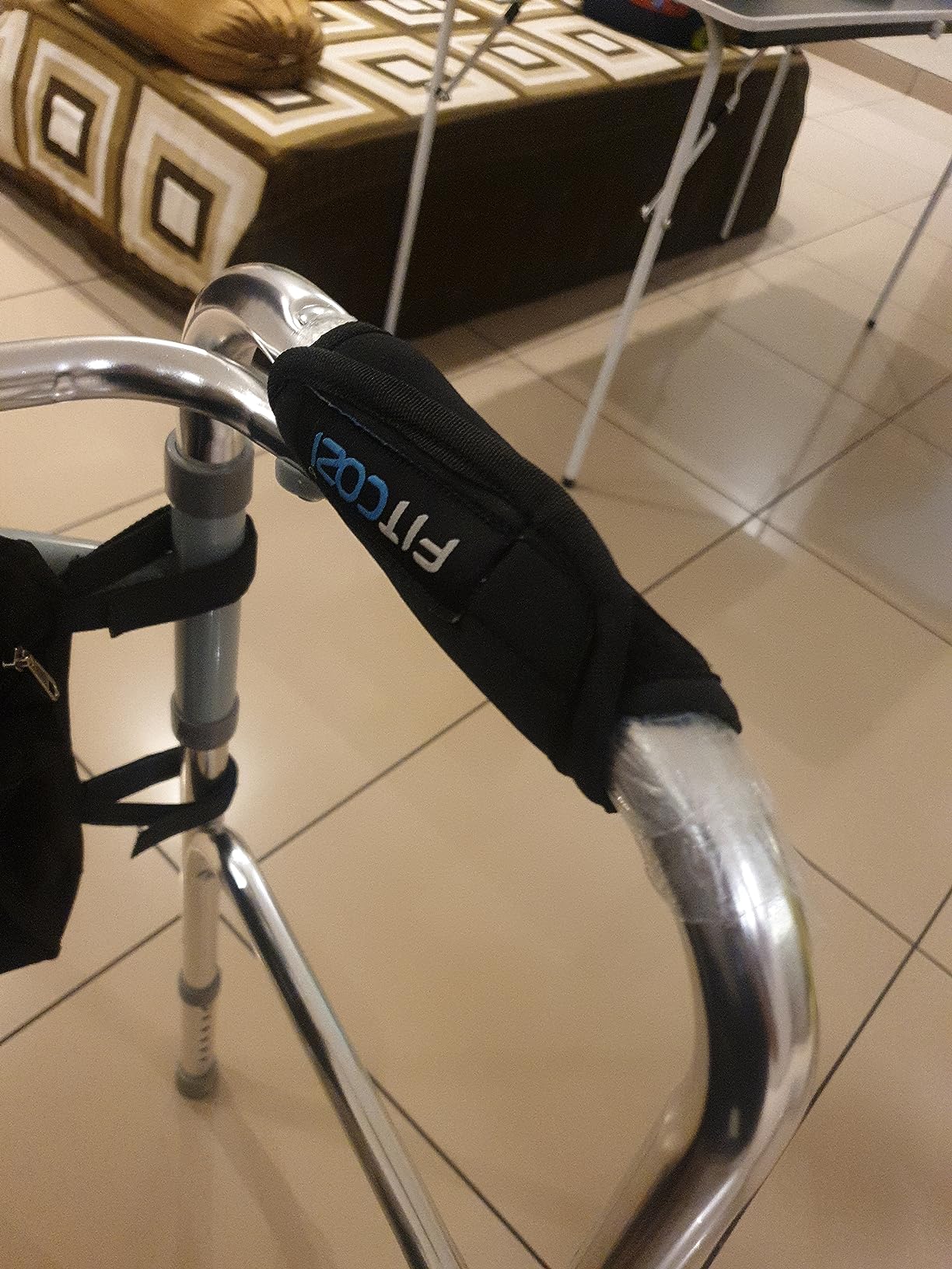 Fitcozi Walker Hand Grip Covers Pads, Elderly Disabled Cushion Memory ...