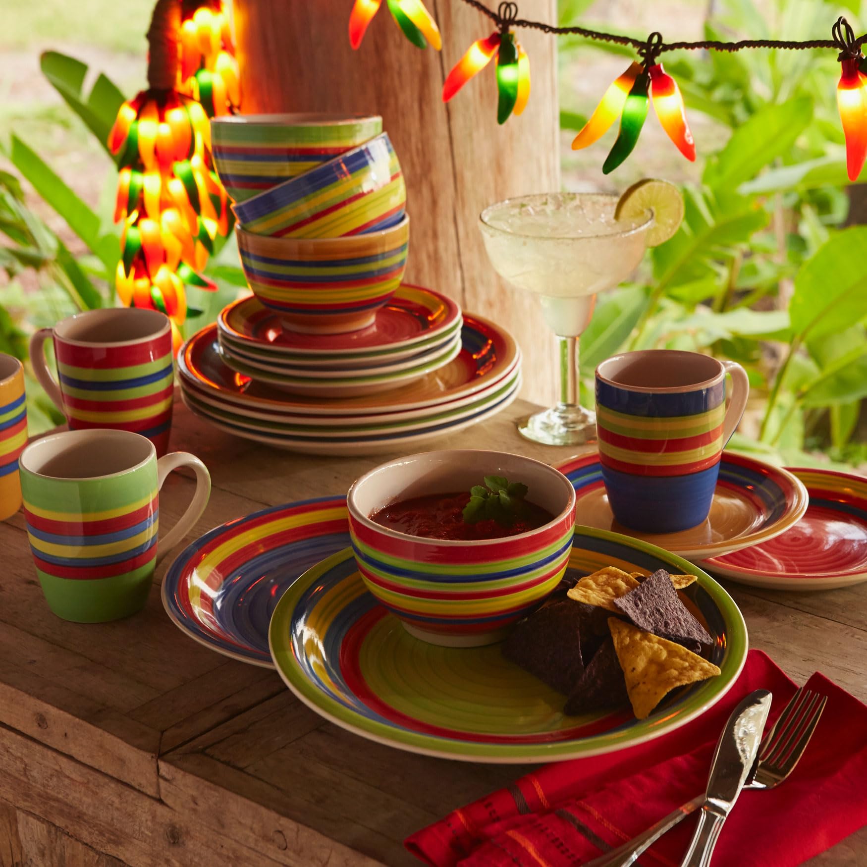 Snapklik.com : BrylaneHome 16 Piece Santa Fe Dinnerware Set