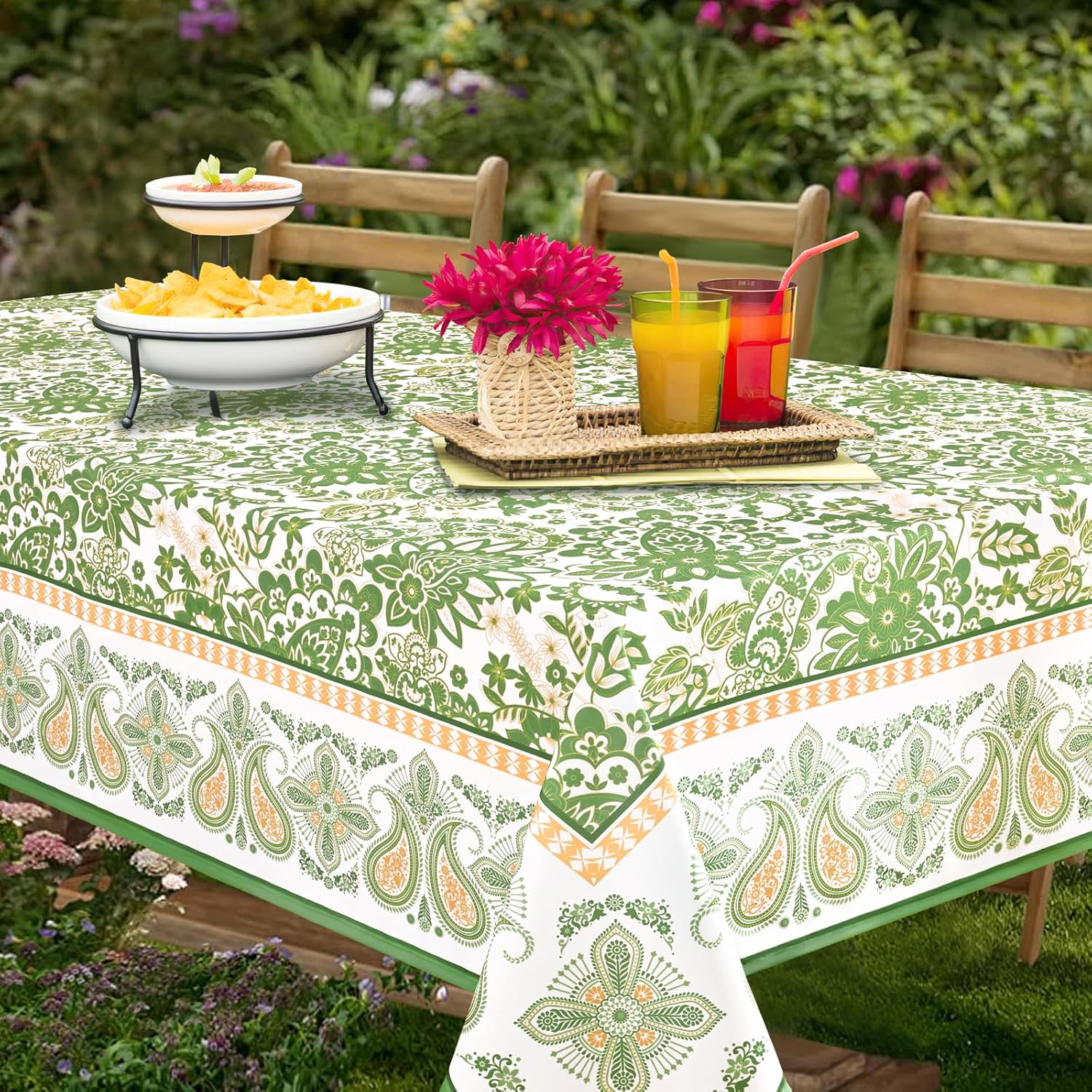 Amazon.com: Yinhua Green Table Cloth Square Table 55x55 Inch ...