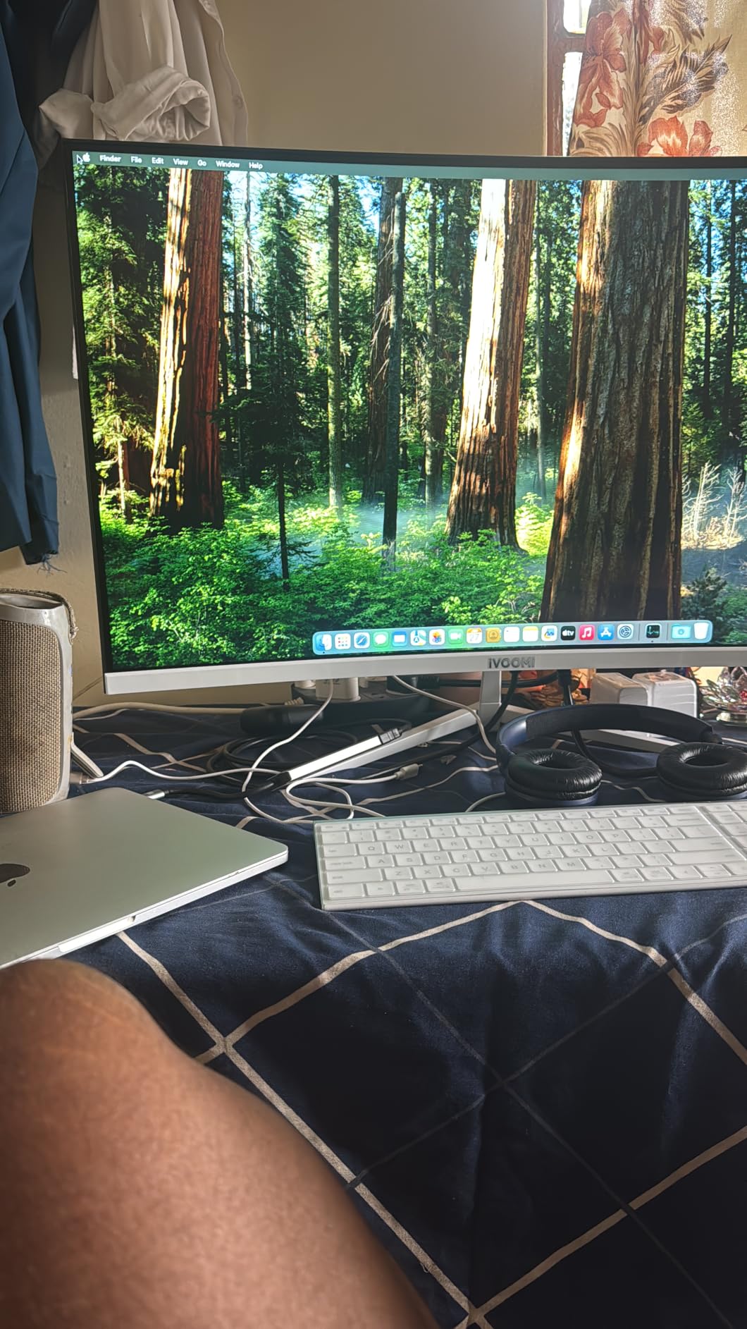 iVOOMi 32" Curve LED Monitor (80cm) with in-Built Speaker, 16:9 Ratio ...