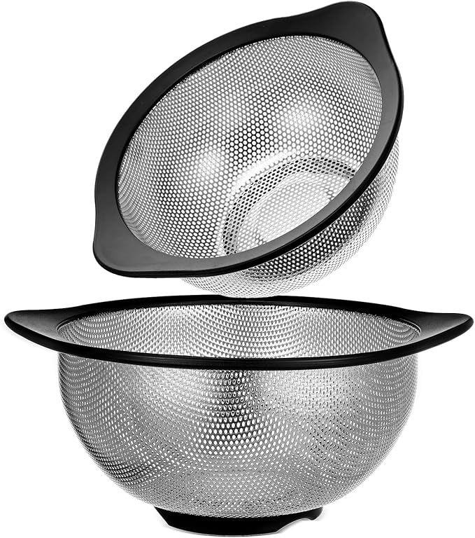 Amazon.com: Set of 2 Stainless Steel Colanders, 2.5 and 4.3 Quart ...