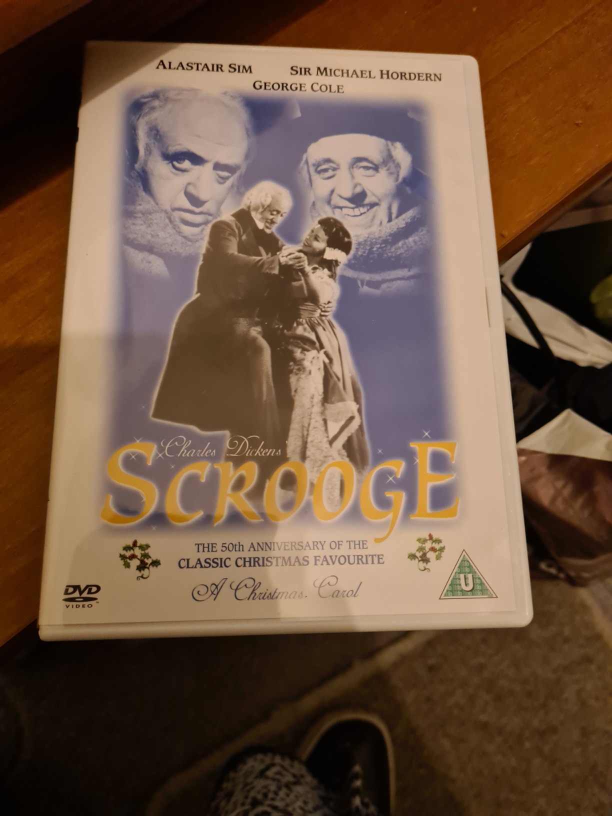 Scrooge [VHS] : Alastair Sim, Mervyn Johns, Kathleen Harrison, Jack ...