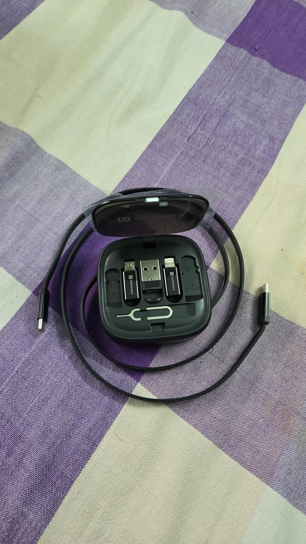 Portronics Snapcase 2 60W Multifunctional Fast Charging Data Cable Kit ...