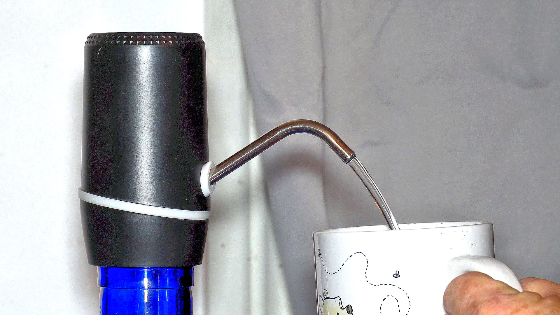 Watch Mini Water Dispenser for 5 Gallon Jug. Unboxing and Demo on ...