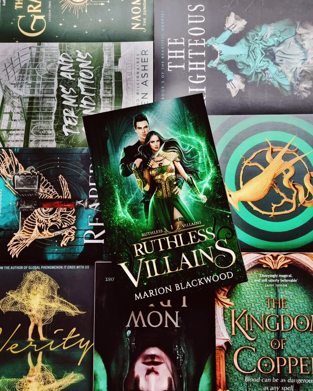 Ruthless Villains: A Spicy Fantasy Romance eBook : Blackwood, Marion ...