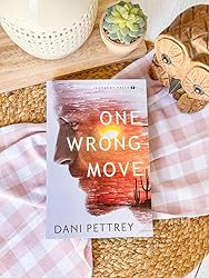 One Wrong Move (Jeopardy Falls): Dani Pettrey, Dani: 9780764238482: Amazon.com: Books