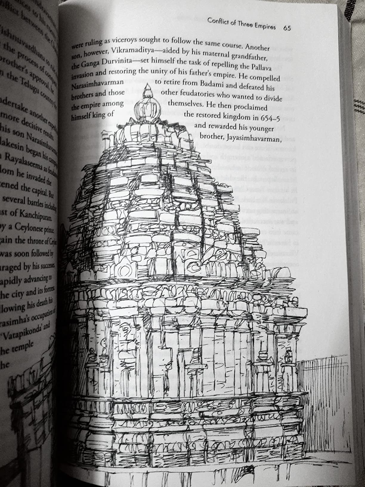 Buy THE ILLUSTRATED HISTORY OF SOUTH INDIA Book Online at Low Prices in ...