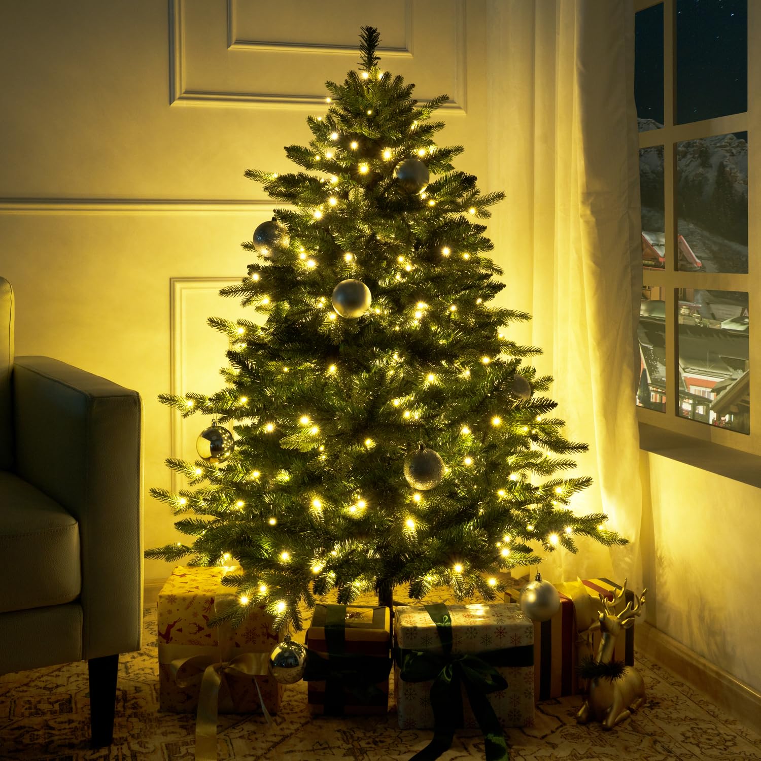 Amazon.com: Cynthia 4.5ft Prelit Aritificial Christmas Tree with 1117 ...