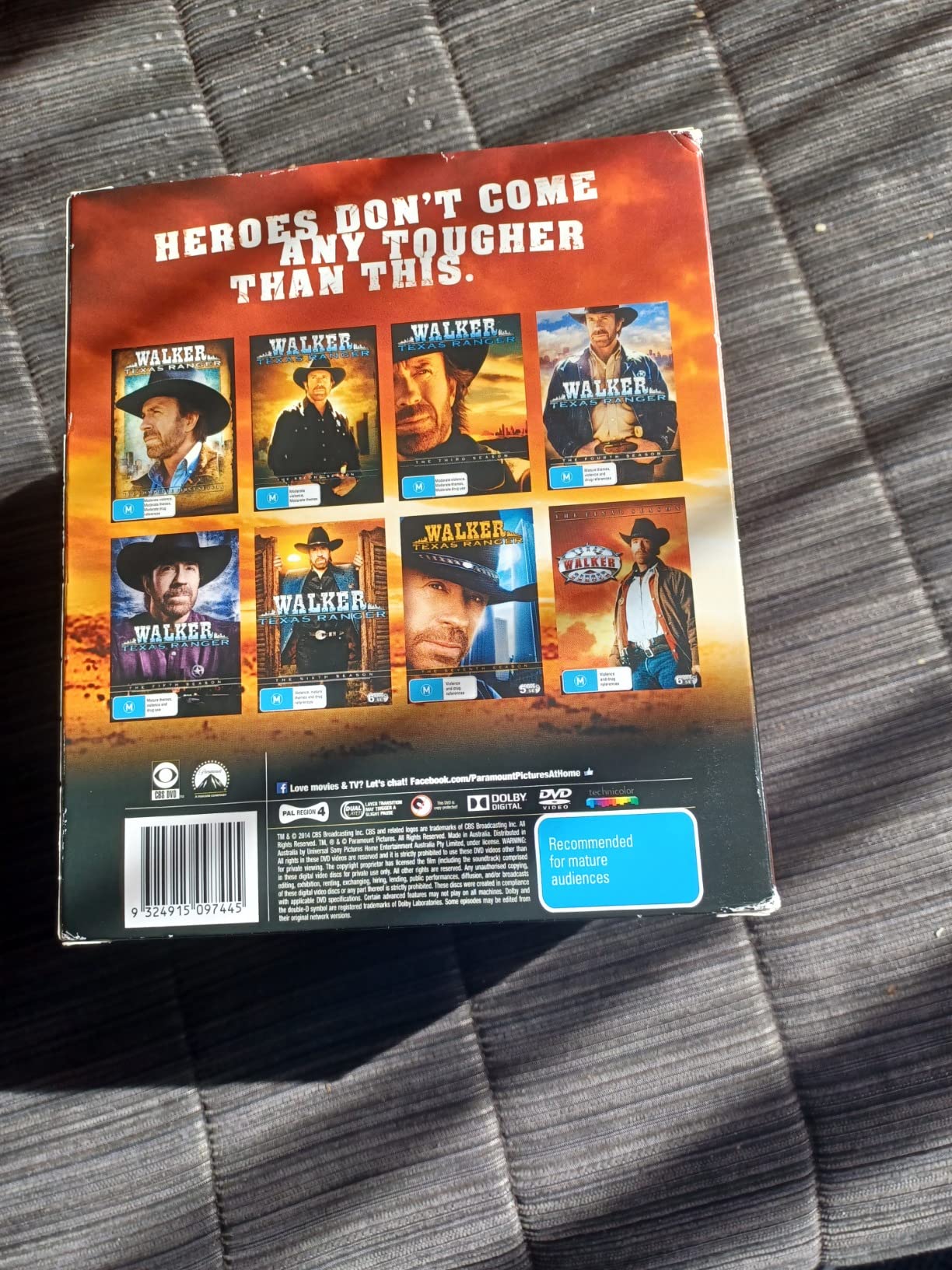 Walker, Texas Ranger: The Complete Series (DVD) : Noble Willingham ...