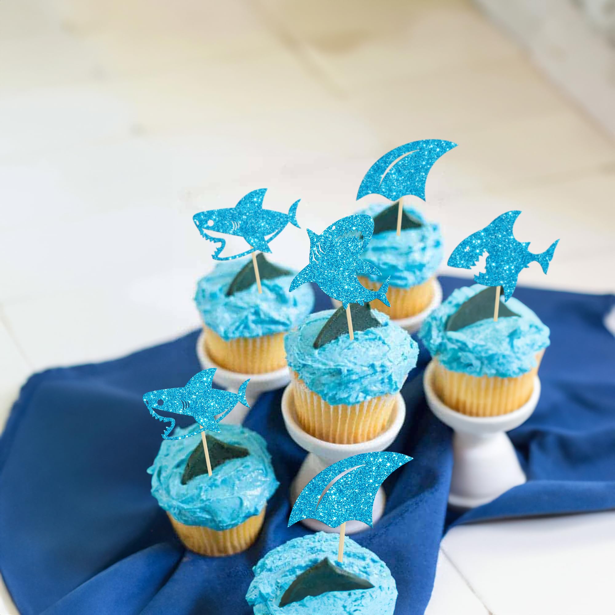 Hai Cupcakes Hi Hats – Trophy Cupcakes