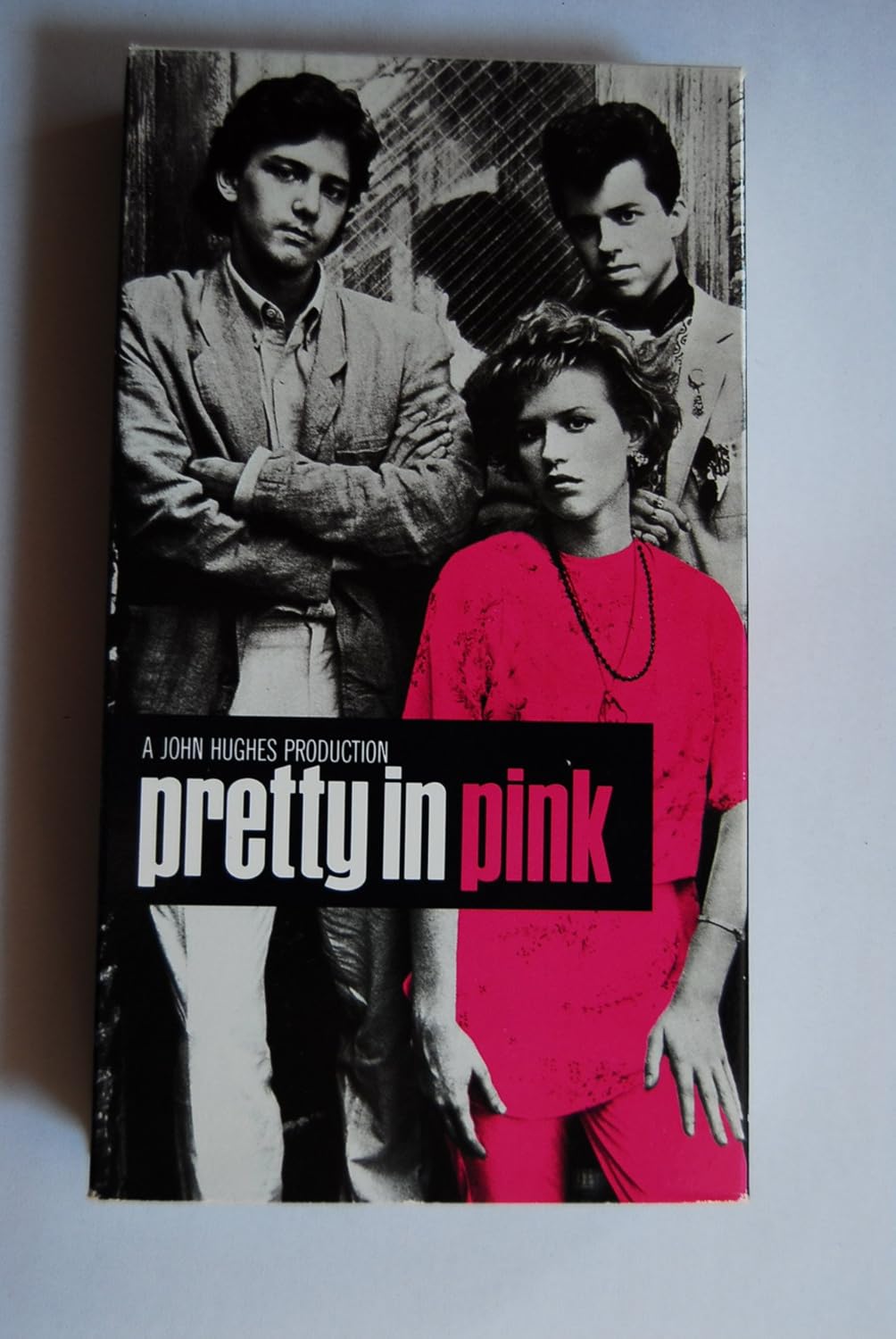 Amazon.com: Pretty in Pink [VHS] : Ringwald, Mccarthy, Cryer, Spader ...