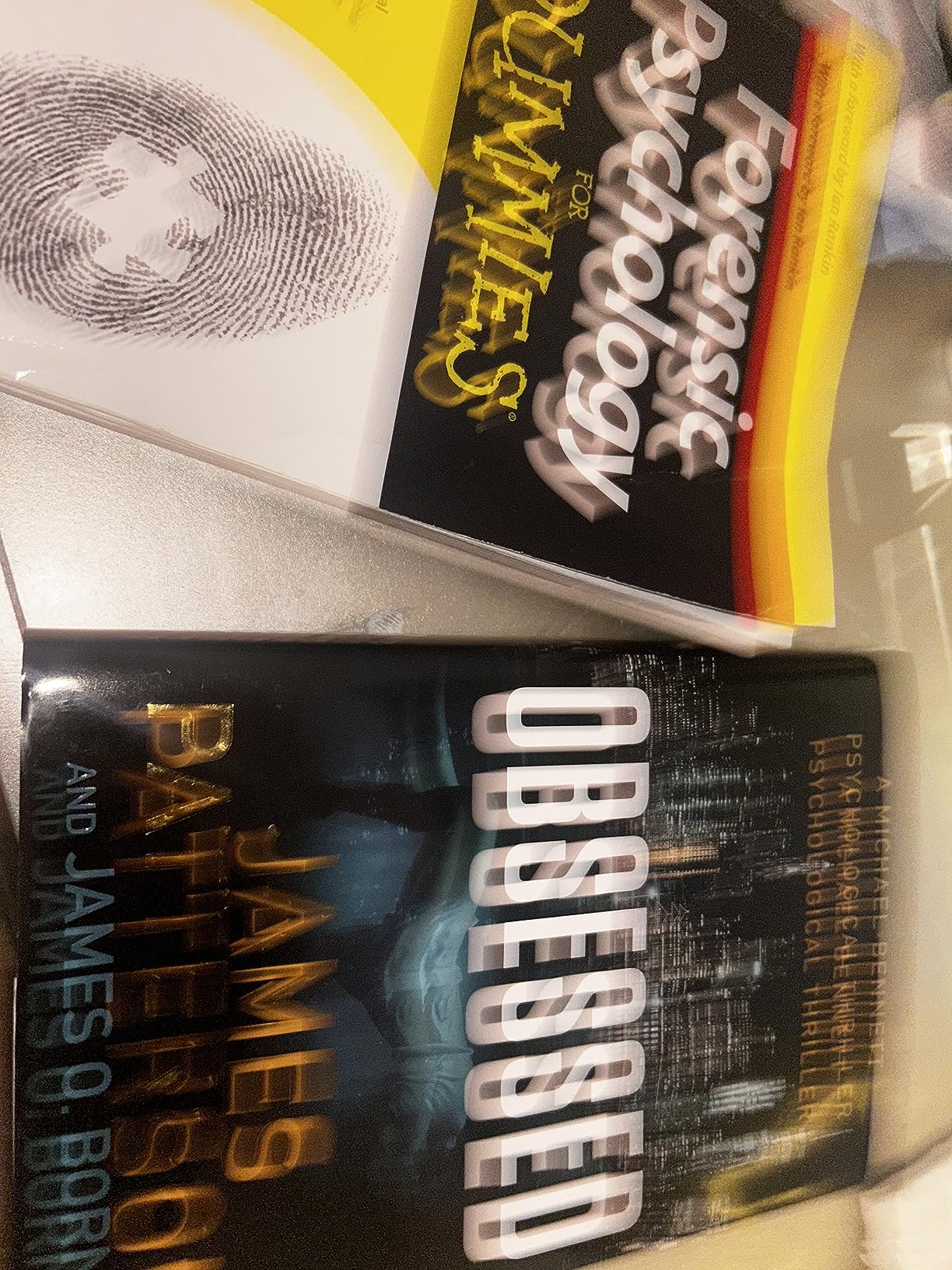 Amazon.com: Obsessed: A Psychological Thriller (A Michael Bennett ...