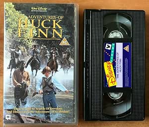 Amazon.com: The Adventures of Huck Finn [VHS] : Elijah Wood, Courtney B ...