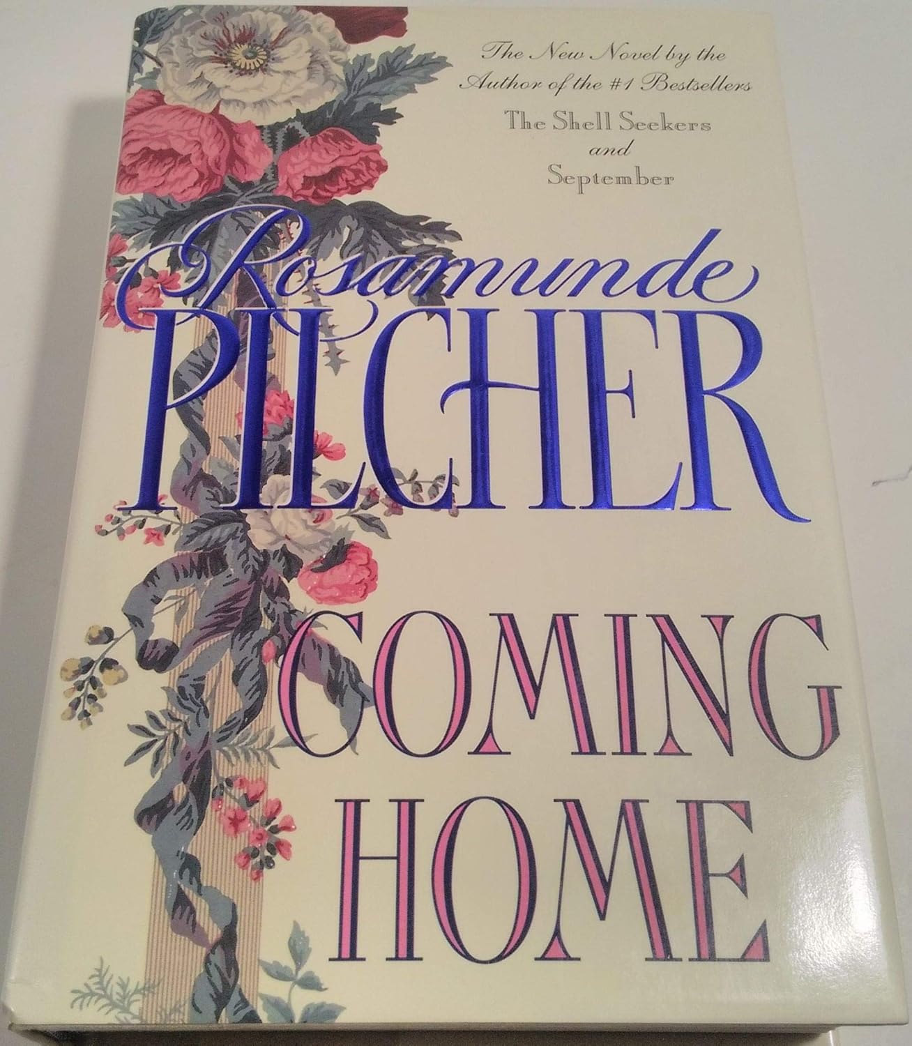 Amazon.com: Coming Home: 9780312134518: Pilcher, Rosamunde: Books