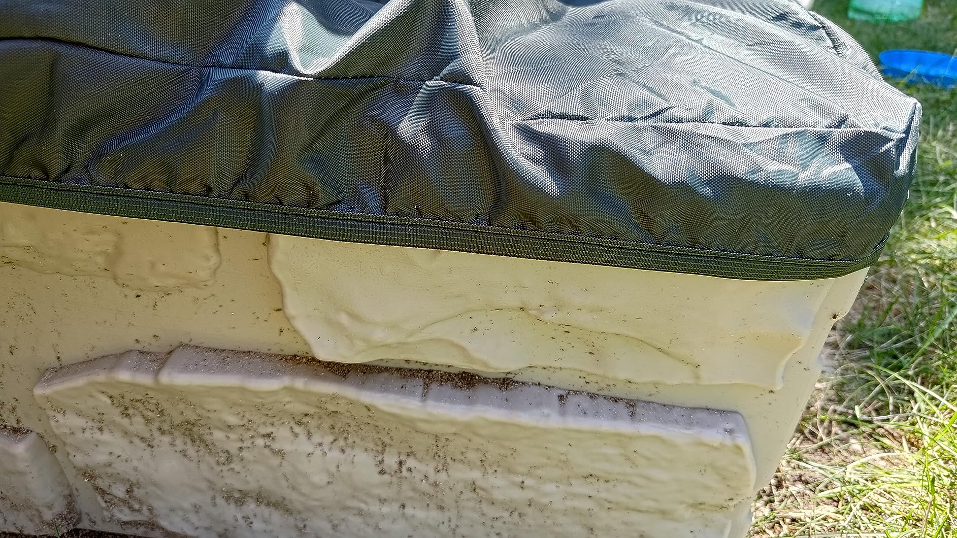 Amazon.com: Modern Home 4ft x 4ft All Weather Stone Outdoor Sandbox Kit ...