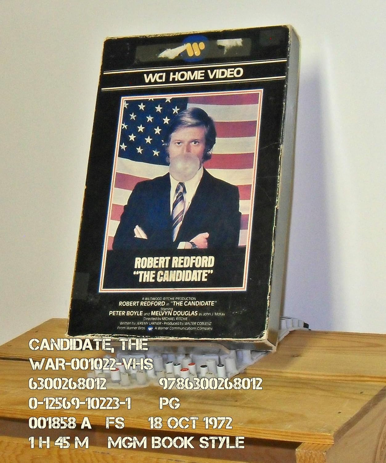 Amazon.com: The Candidate [VHS] : Robert Redford, Peter Boyle, Melvin ...