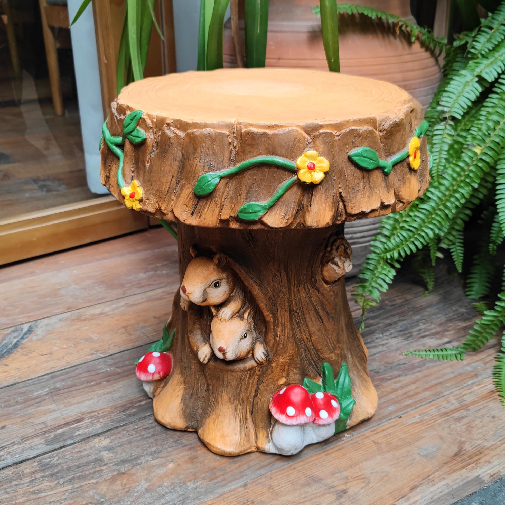 Amazon.com: HOUSINGOD Delicate Fairytale Resin Mushroom Squirrel Garden ...