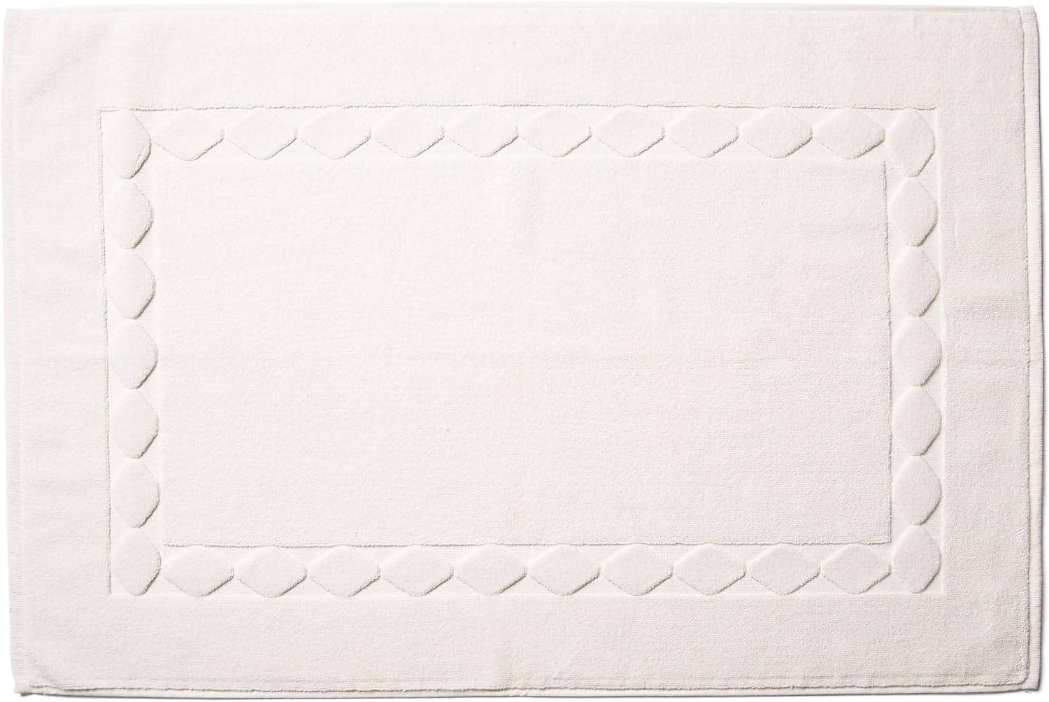 Amazon.com: Matouk, Tub Mat, White, luxurious, Mats : Home & Kitchen