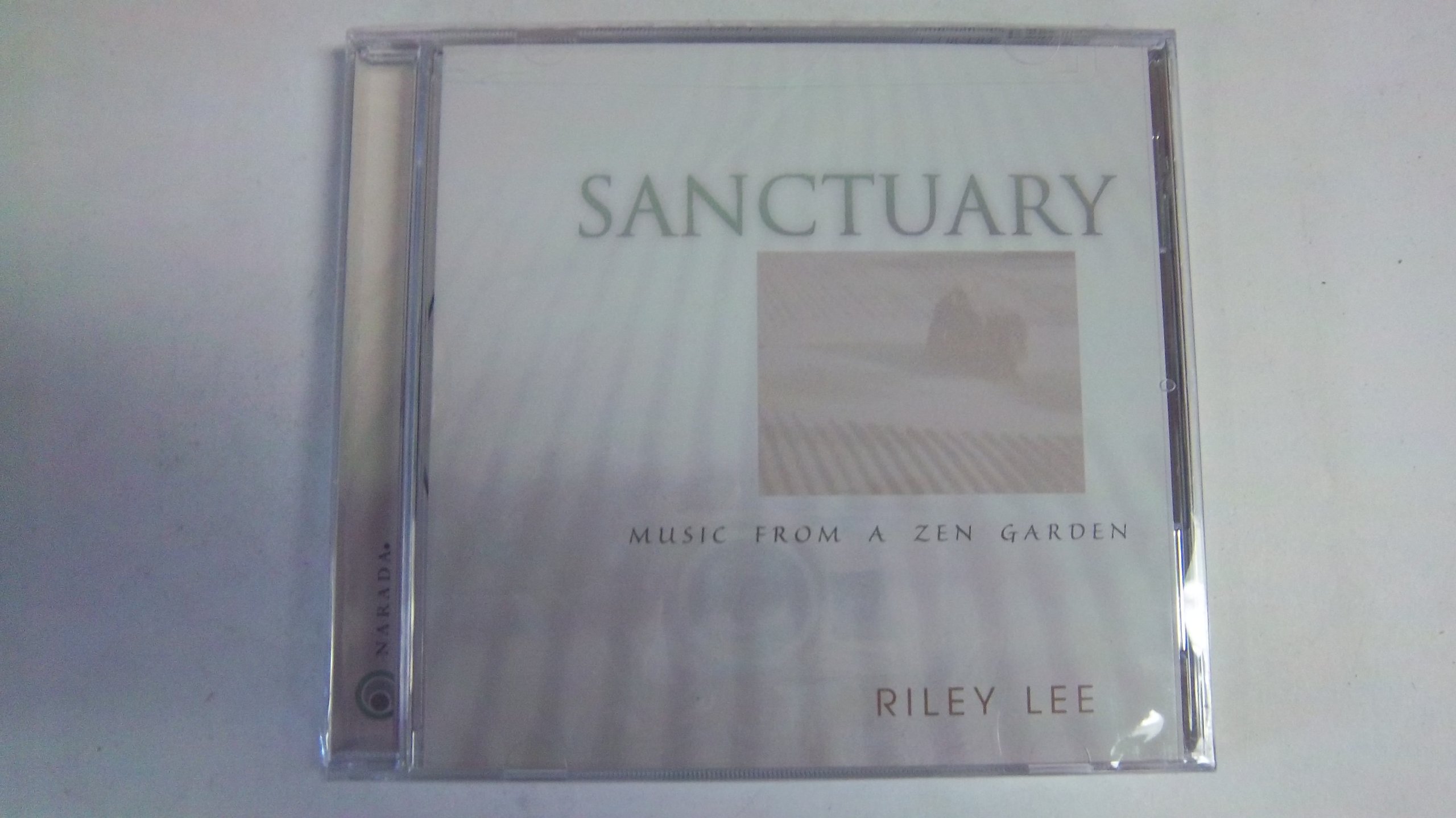 LEE,RILEY - Sanctuary - Amazon.com Music