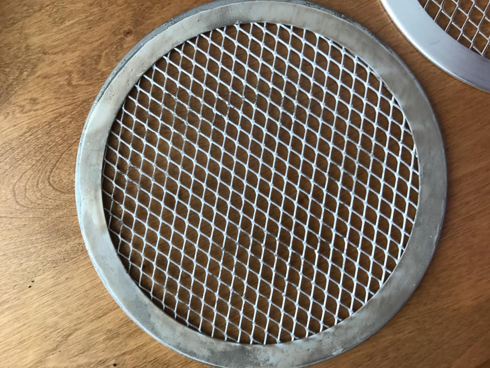 Amazon.com: 7 Inch Pizza Screen Pan: Personal Pizza Pans: Home & Kitchen