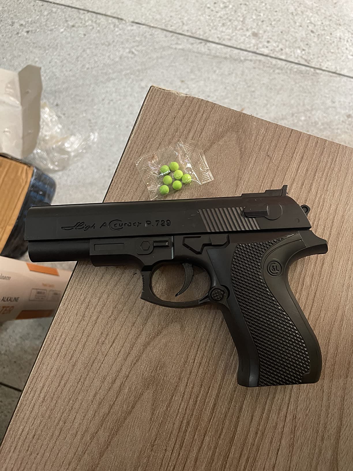 Pistol 729 Plastic Toy Gun with 8 Round 6 mm Plastic...50-60 BB Bullets ...