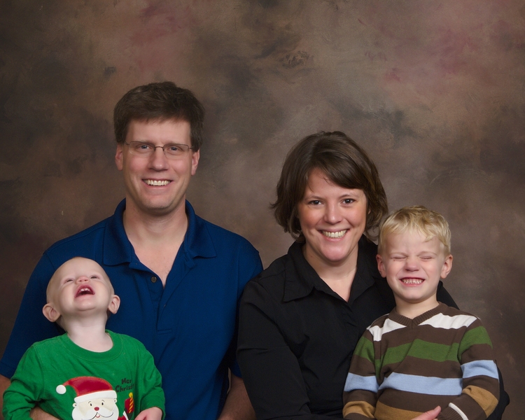 Haunted: A House With A History: Davis, Kathy Catlin: 9781502416711 ...