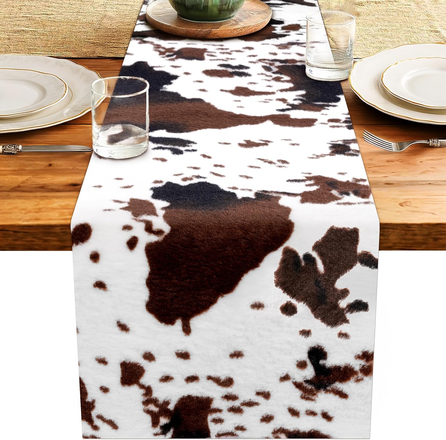 Amazon.com: Fttoyoly Cow Print Table Runner, Soft Faux Fur Western ...