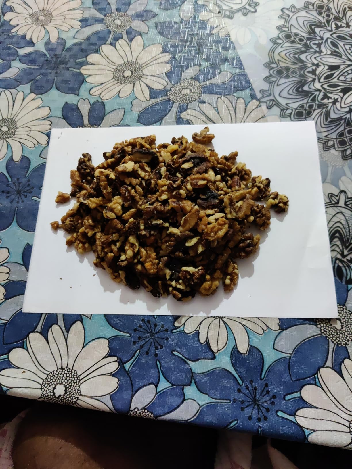 Meewa Walnuts Without Shell 1 Kg | Quarter Grade Walnut : Amazon.in ...