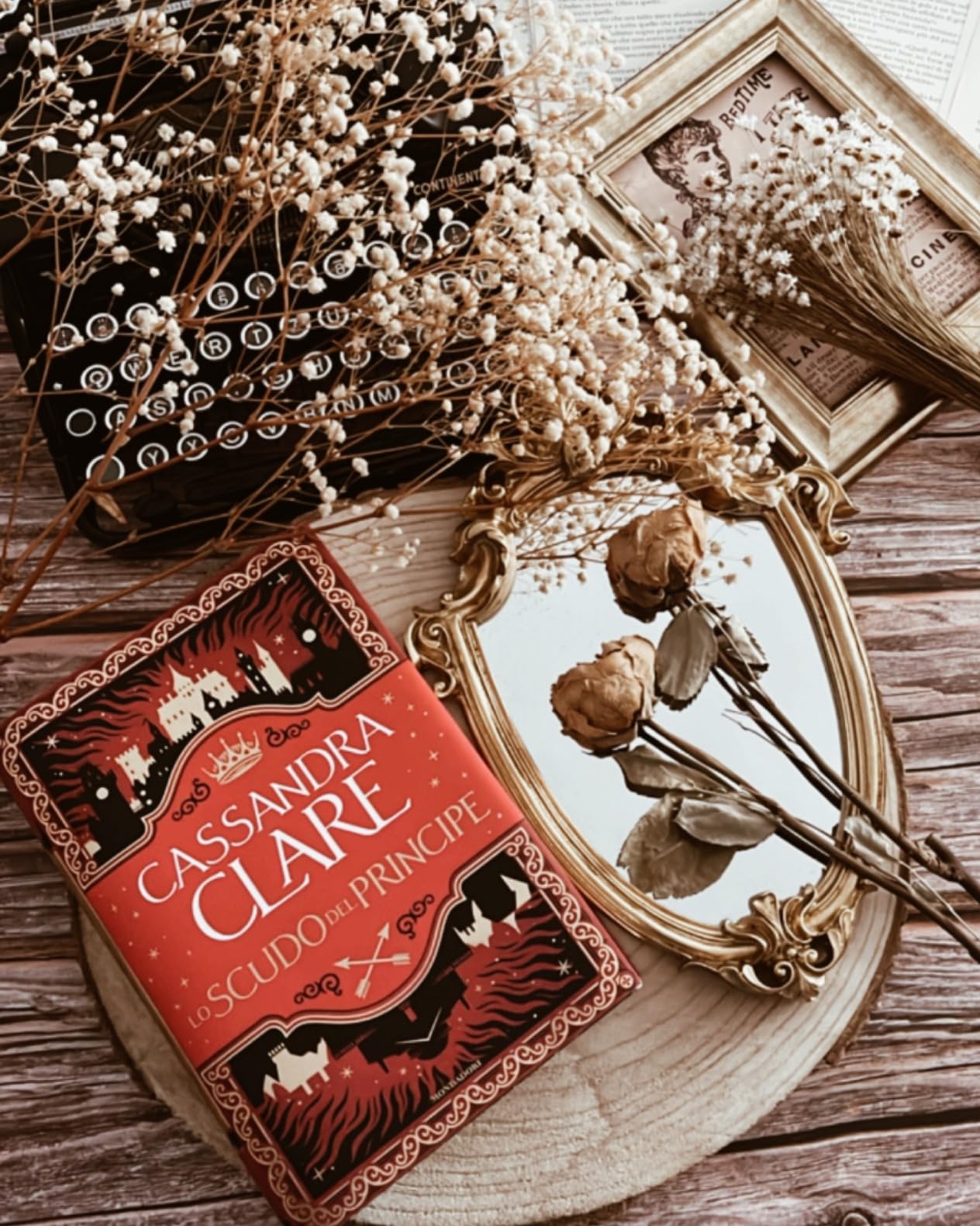 Lo scudo del principe : Clare, Cassandra, Maresca, Roberta, Roccato ...