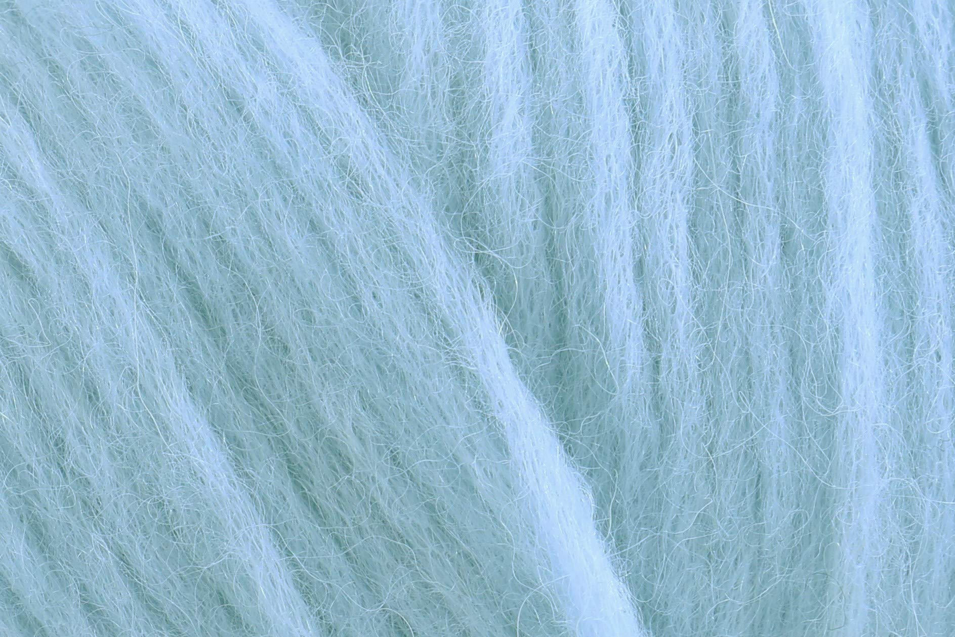 Amazon.com: DROPS Air Yarn 164yds/150m 1.8oz/50g Group C. Medium Thick ...
