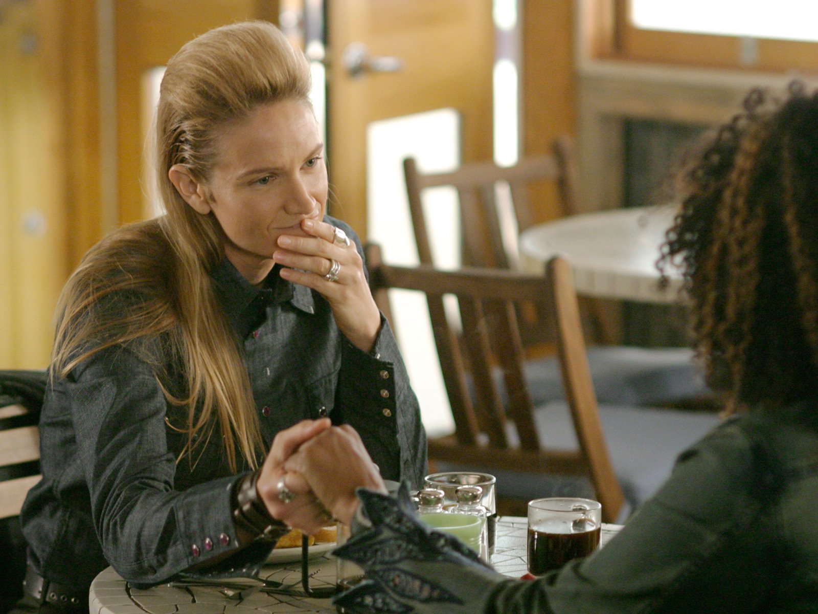 Amazon.com: The L Word Season 1 : Jennifer Beals, Erin Daniels, Leisha ...