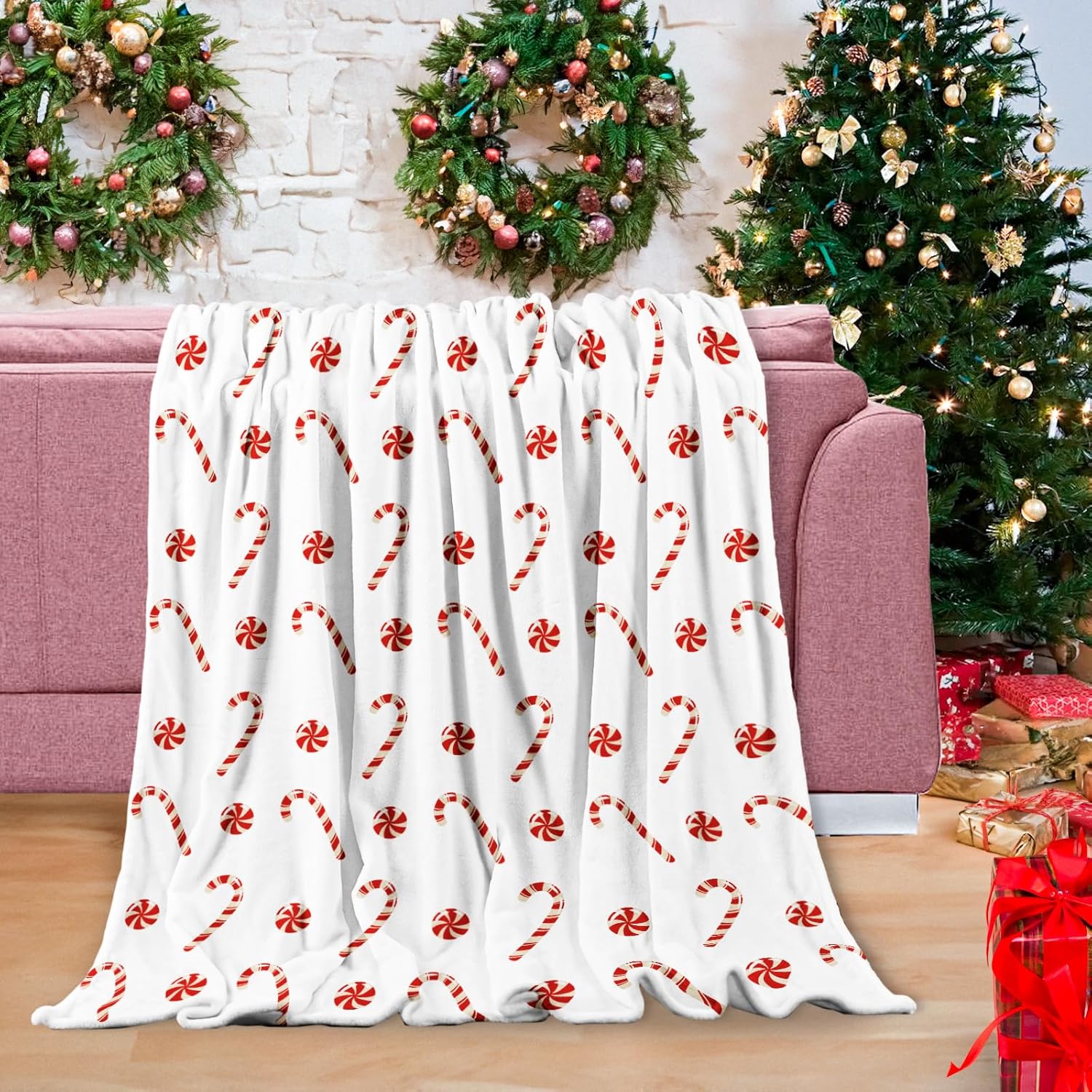 Amazon.com: Christmas Candy Throws Blankets, Elegant Comfort Christmas ...