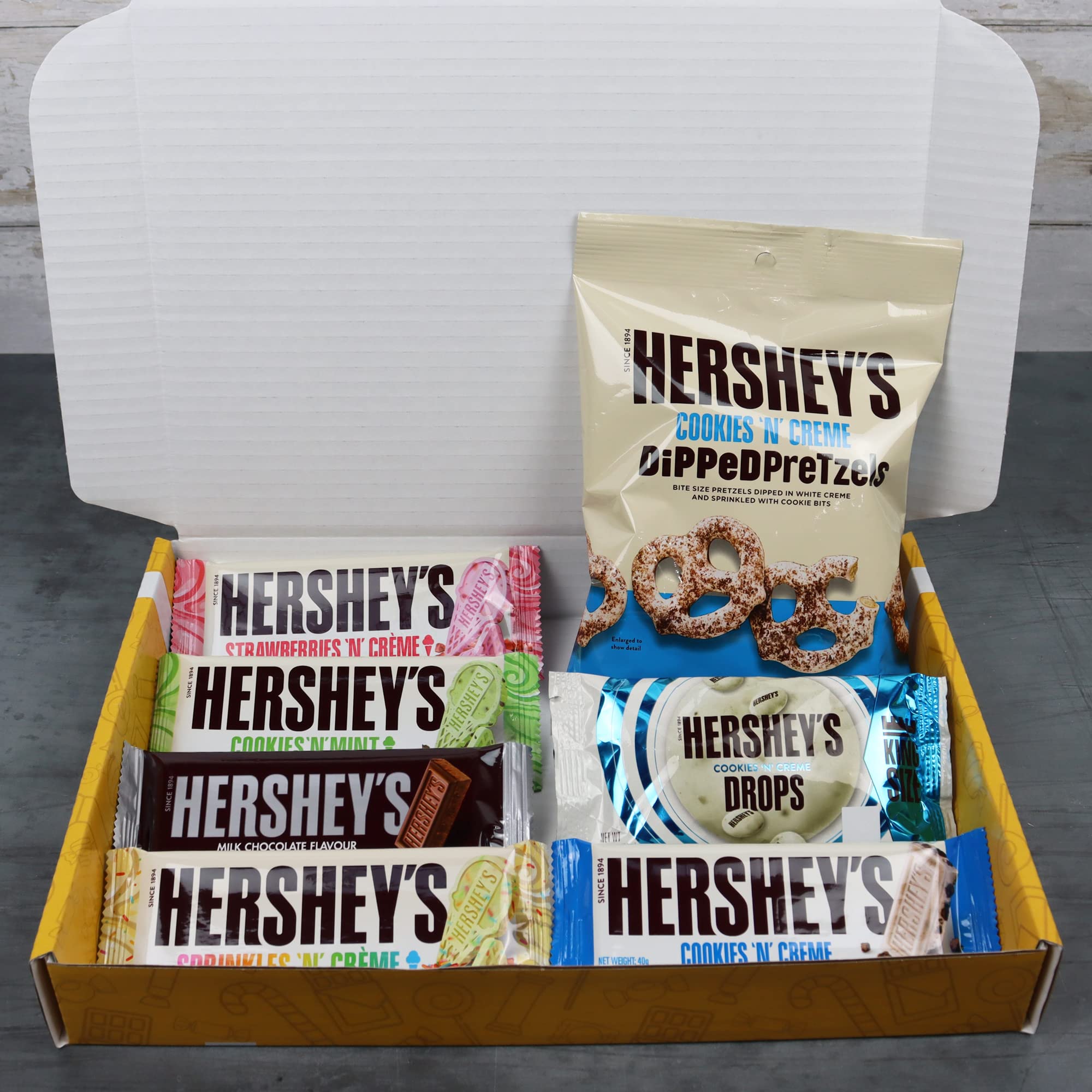 Hershey's Chocolate Hamper Gift Box Selection from The Bundle Hut: 7 ...