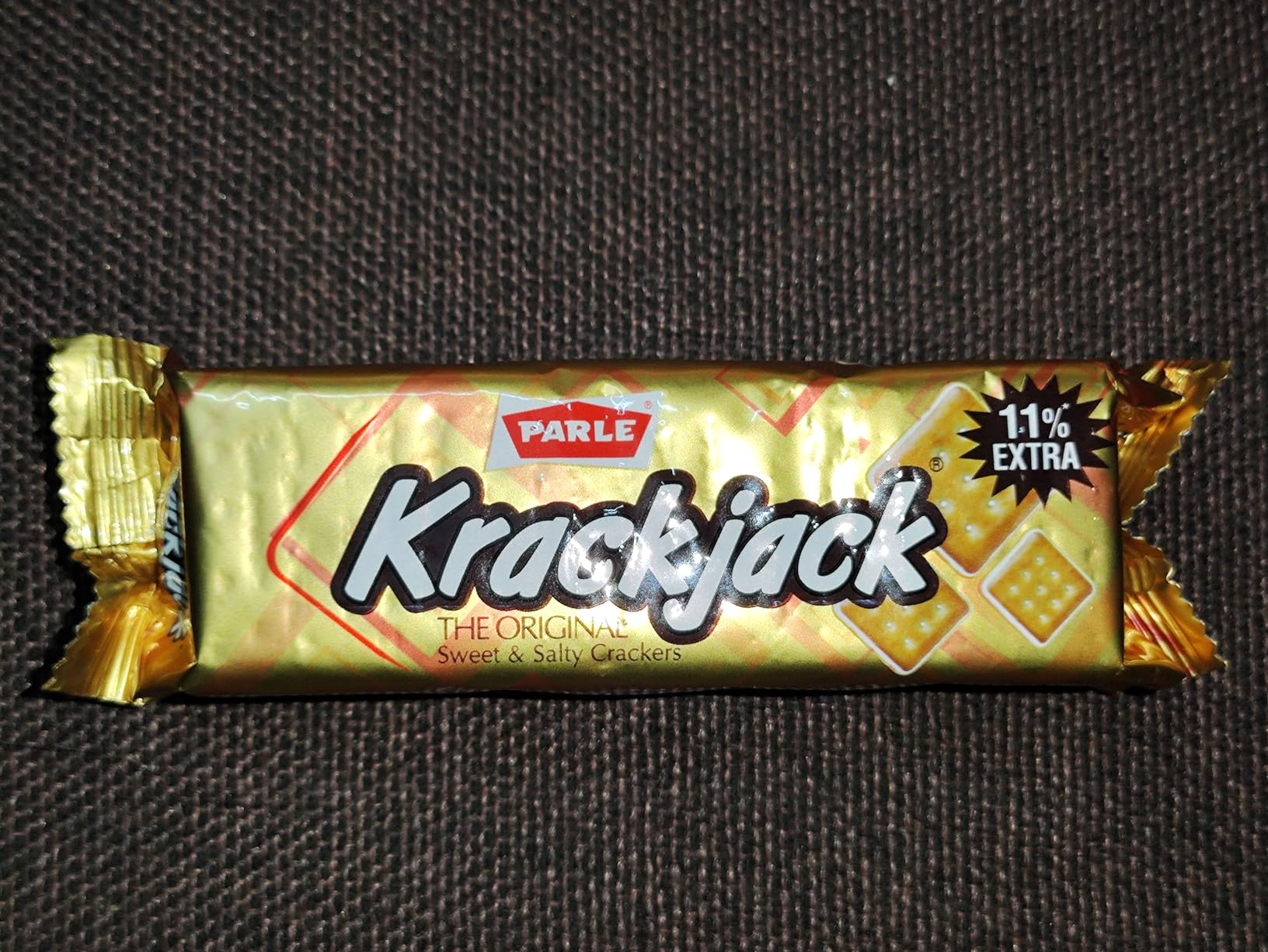 Parle Krack Jack Biscuit, 69.3g/44.1g/56.7(Weight May Vary) : Amazon.in ...